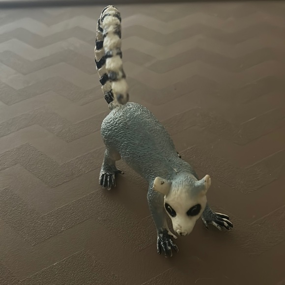 Bronx zoo | Toys | Bronx Zoo Lemur Toy | Poshmark